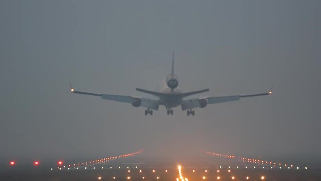 Airplane Fog Images – Browse 14,816 Stock Photos, Vectors, and Video ...