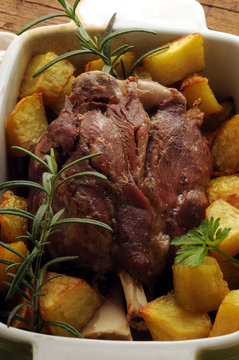 Hachse 이미지 – 찾아보기 119 스톡 사진, 벡터 및 비디오 | Adobe Stock