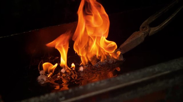 รูปภาพQuenching – เลือกดูภาพถ่ายสต็อก เวกเตอร์ และวิดีโอ27,821 | Adobe ...