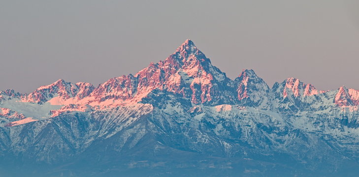 2,315 MIGLIORI Monviso IMMAGINI, FOTO STOCK E VETTORIALI | Adobe Stock