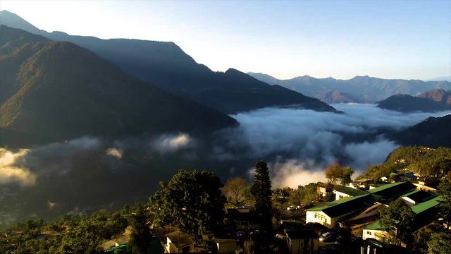 รูปภาพChamoli – เลือกดูภาพถ่ายสต็อก เวกเตอร์ และวิดีโอ400 | Adobe Stock