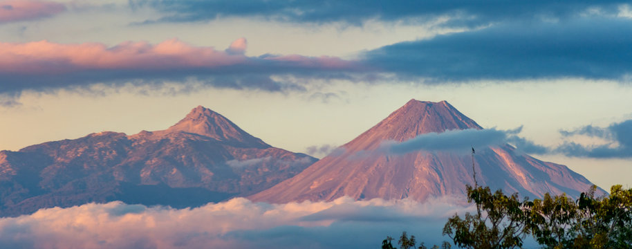 รูปภาพColima – เลือกดูภาพถ่ายสต็อก เวกเตอร์ และวิดีโอ15,160 | Adobe Stock