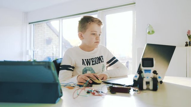 รูปภาพMicrobit – เลือกดูภาพถ่ายสต็อก เวกเตอร์ และวิดีโอ116 | Adobe Stock