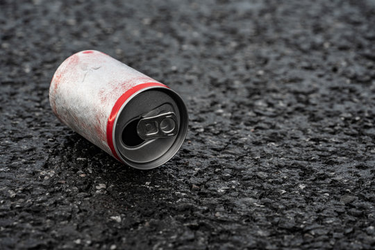 Aluminiumdose bilder – Bläddra bland 103 stockfoton, vektorer och ...