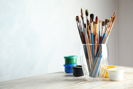 Imágenes de Bote De Pintura: descubre bancos de fotos, ilustraciones ...