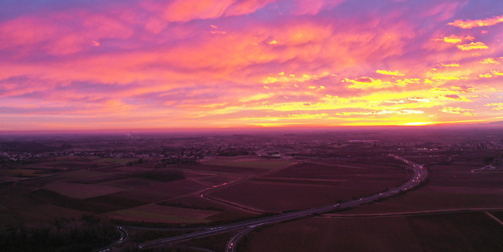 Sanset Bilder – Durchsuchen 1,395 Archivfotos, Vektorgrafiken und ...