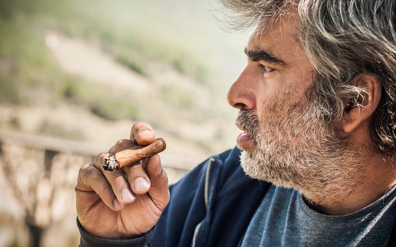 「Tompus」の写真素材 | 45件の無料イラスト画像 | Adobe Stock