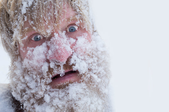Frozen Person Bilder – Durchsuchen 278,736 Archivfotos, Vektorgrafiken ...