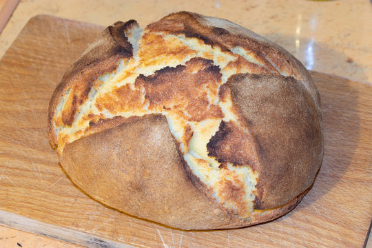 "Pagnotta Di Pane"-Bilder: Stock-Fotos & -Videos. | Adobe Stock