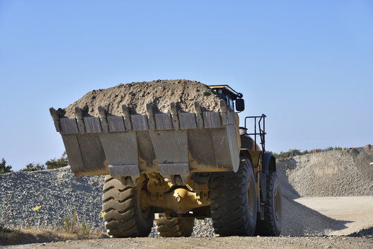 Payloader Images – Browse 440,850 Stock Photos, Vectors, and Video ...