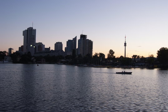 "Alte Donau" Images – Browse 1,036 Stock Photos, Vectors, and Video ...