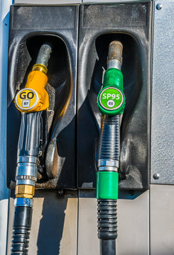 รูปภาพCarburants – เลือกดูภาพถ่ายสต็อก เวกเตอร์ และวิดีโอ273 | Adobe Stock