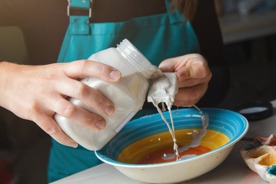 Engobe bilder – Bläddra bland 173 stockfoton, vektorer och videor ...