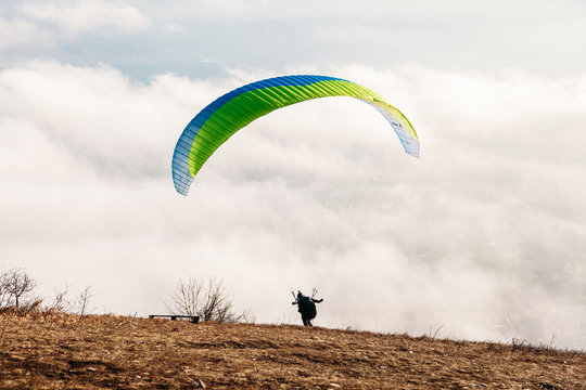 รูปภาพRun-Up – เลือกดูภาพถ่ายสต็อก เวกเตอร์ และวิดีโอ1,630 | Adobe Stock