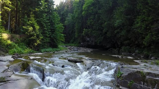 Jaremcze Bilder – Durchsuchen 16 Archivfotos, Vektorgrafiken und Videos ...