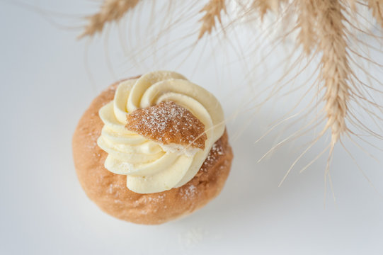 Vastlakukkel Images – Browse 1,385 Stock Photos, Vectors, and Video ...