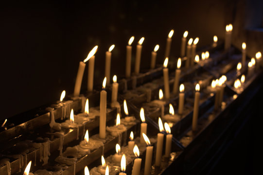 1,527 BESTE Candels BILDER, STOCK-FOTOS & -VEKTORGRAFIKEN | Adobe Stock