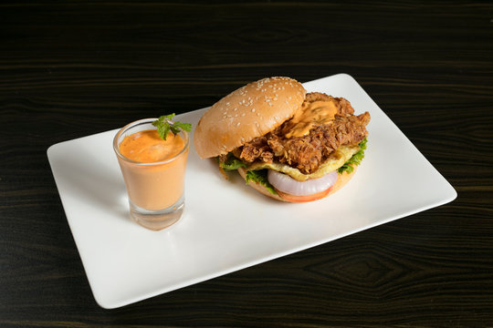 รูปภาพZinger – เลือกดูภาพถ่ายสต็อก เวกเตอร์ และวิดีโอ1,050 | Adobe Stock