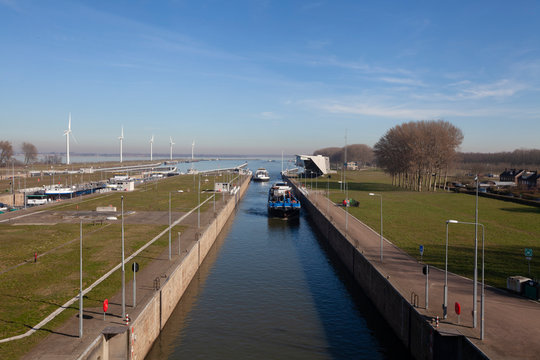 รูปภาพAfsluitdijk – เลือกดูภาพถ่ายสต็อก เวกเตอร์ และวิดีโอ1,055 | Adobe ...