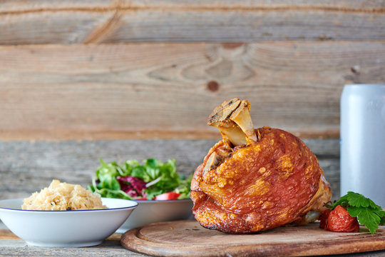 Haxe Bilder – Durchsuchen 1,951 Archivfotos, Vektorgrafiken und Videos ...