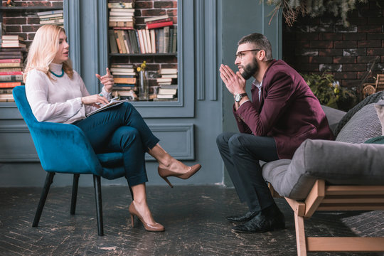 Psychologist Images – Browse 431,534 Stock Photos, Vectors, and Video ...