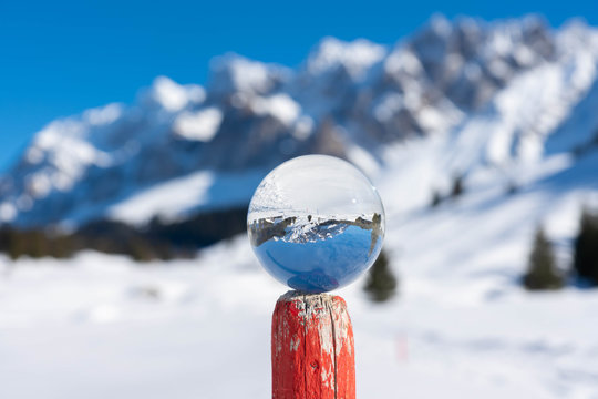 Pflock bilder – Bläddra bland 710 stockfoton, vektorer och videor ...