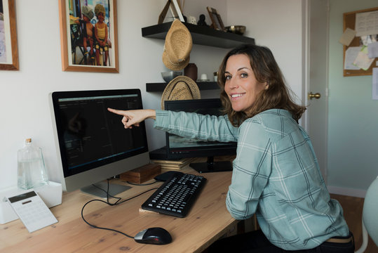 รูปภาพFilmaker – เลือกดูภาพถ่ายสต็อก เวกเตอร์ และวิดีโอ49,025 | Adobe Stock