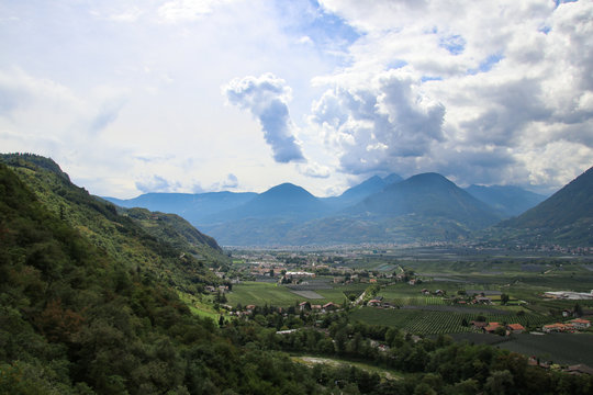 Etschberg Bilder – Durchsuchen 627 Archivfotos, Vektorgrafiken und ...