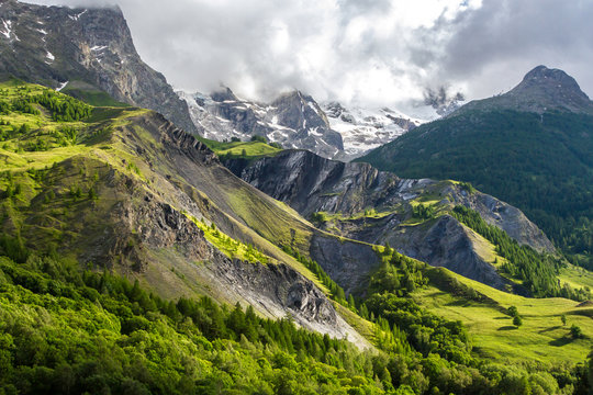 "La Meije" Bilder – Durchsuchen 834 Archivfotos, Vektorgrafiken und Videos | Adobe Stock