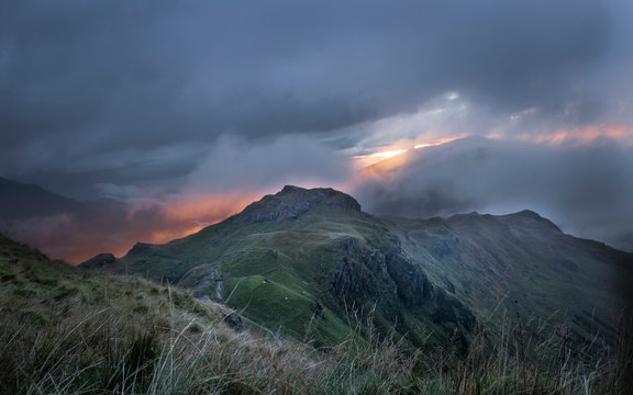 Snowdon Images – Browse 6,039 Stock Photos, Vectors, and Video | Adobe ...