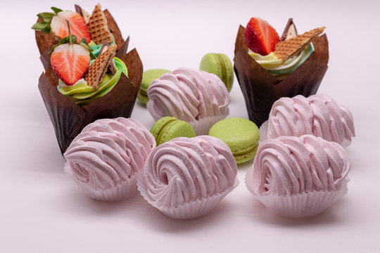 Macrones Images – Browse 27 Stock Photos, Vectors, and Video | Adobe Stock