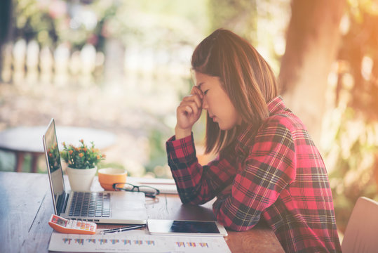 Concerned Images – Browse 1,142,823 Stock Photos, Vectors, and Video ...