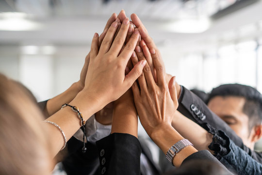 Free Hands Images – Browse 100,472 Free Stock Photos, Vectors, and ...