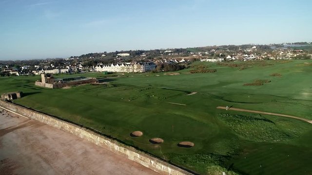 「Gorey」の写真素材 | 495件の無料イラスト画像 | Adobe Stock