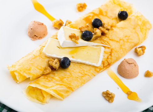 รูปภาพFuagra – เลือกดูภาพถ่ายสต็อก เวกเตอร์ และวิดีโอ115 | Adobe Stock