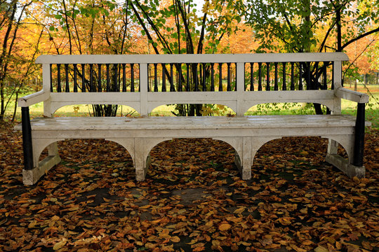 "Sich Legen" Images – Browse 7 Stock Photos, Vectors, and Video | Adobe ...