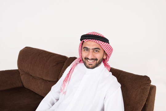 Bahrainian bilder – Bläddra bland 136 stockfoton, vektorer och videor ...