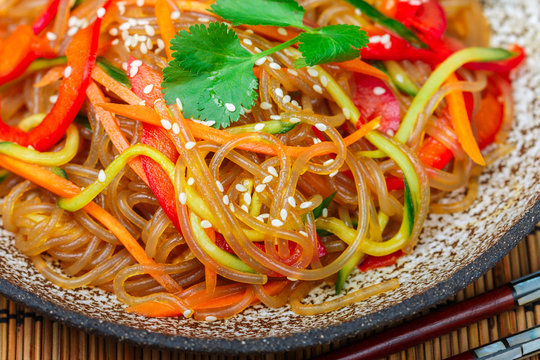 「Chapche」の写真素材 | 117件の無料イラスト画像 | Adobe Stock