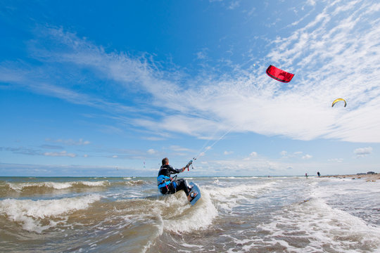 Kiten Bilder – Durchsuchen 1,886 Archivfotos, Vektorgrafiken und Videos ...