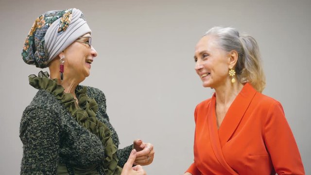 Bragging Images – Browse 90,339 Stock Photos, Vectors, and Video ...