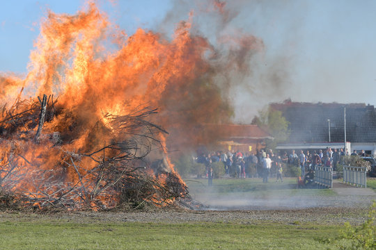 Stickoxide Bilder – Durchsuchen 1,638 Archivfotos, Vektorgrafiken und ...