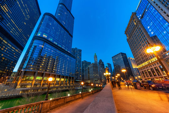 Skyscaper Images – Browse 2,597,448 Stock Photos, Vectors, and Video ...