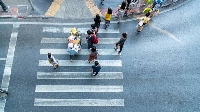 Imágenes de Across: descubre bancos de fotos, ilustraciones, vectores y ...