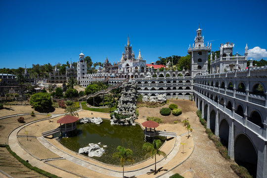 รูปภาพSimala – เลือกดูภาพถ่ายสต็อก เวกเตอร์ และวิดีโอ118 | Adobe Stock