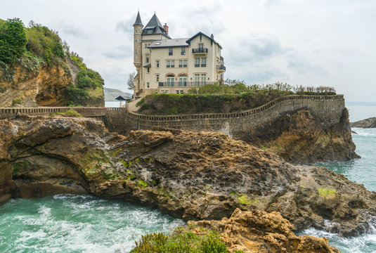 Neo-Medieval Images – Browse 67 Stock Photos, Vectors, and Video ...