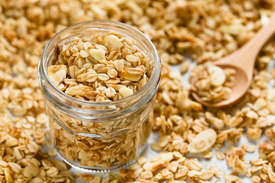 Zerealien bilder – Bläddra bland 925 stockfoton, vektorer och videor ...