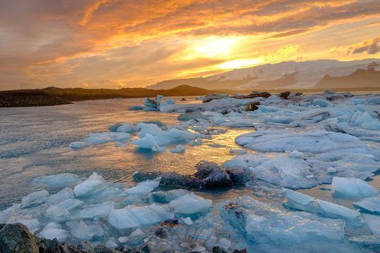 Tonge bilder – Bläddra bland 350 stockfoton, vektorer och videor ...