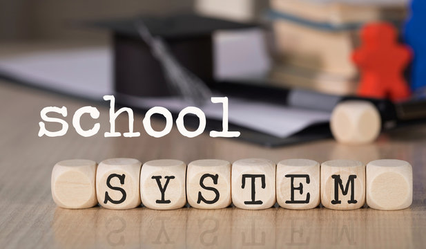 Schulsystem Bilder – Durchsuchen 3,286 Archivfotos, Vektorgrafiken und ...