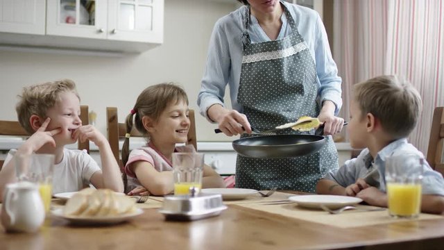 Imagens de Panful – Explore Fotografias do Stock, Vetores e Vídeos de ...