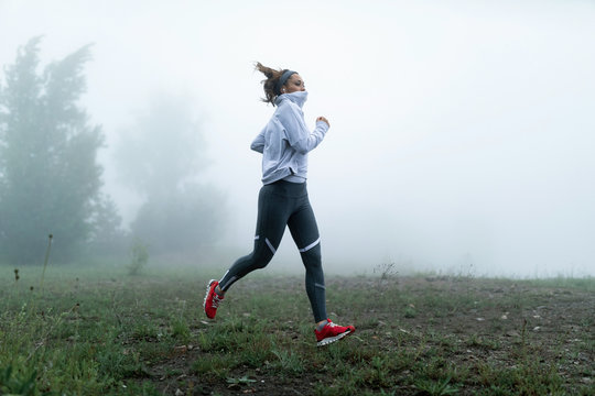 Ausdauersport Bilder – Durchsuchen 427,322 Archivfotos, Vektorgrafiken ...